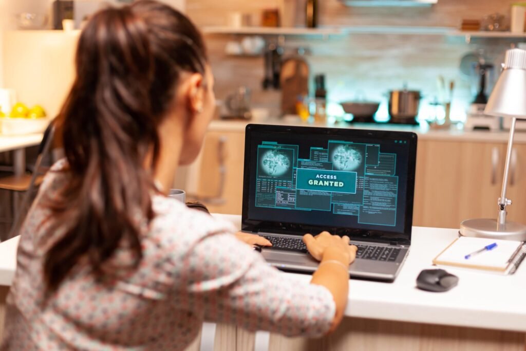 Remote Cybersecurity Entry Level Jobs: Roles, Salaries & Locations in ...